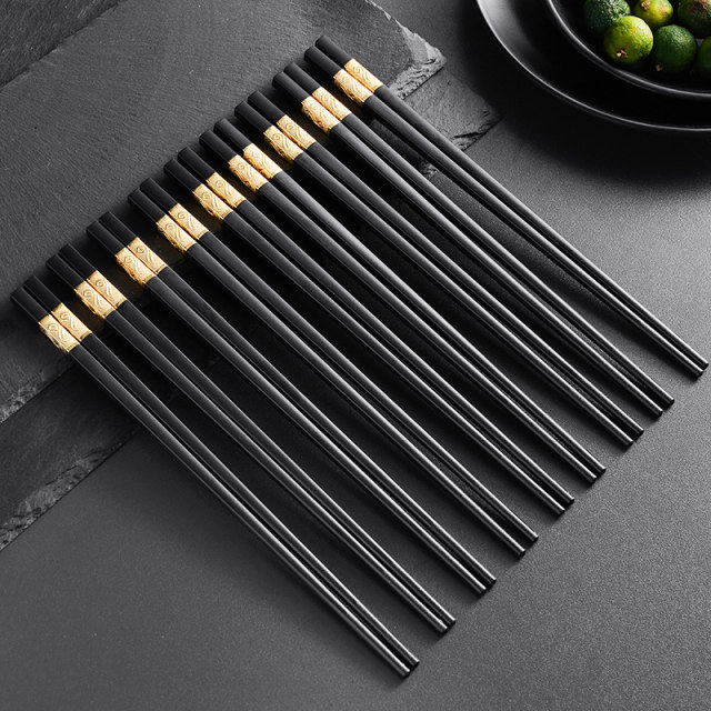 Alloy chopsticks Family pretend to be one person, one person, one ...