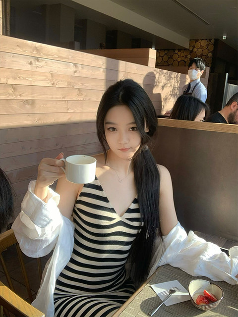 GYOKUU 2025ss Black Rice Stripe V-neck Long Knitted Dress Seaside Vacation Dress