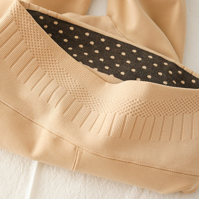 Naked photosensitive leg artifact supernatural autumn and winter plus ...