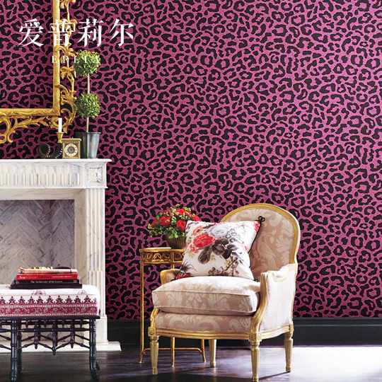 Purple Leopard Wallpaper