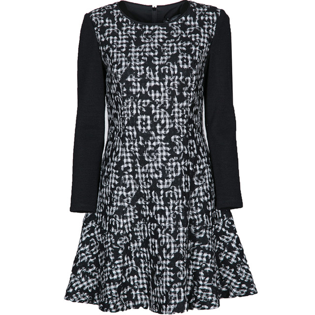 During the famous teacher Lu Qiu and winter, a dress with a dress in ...