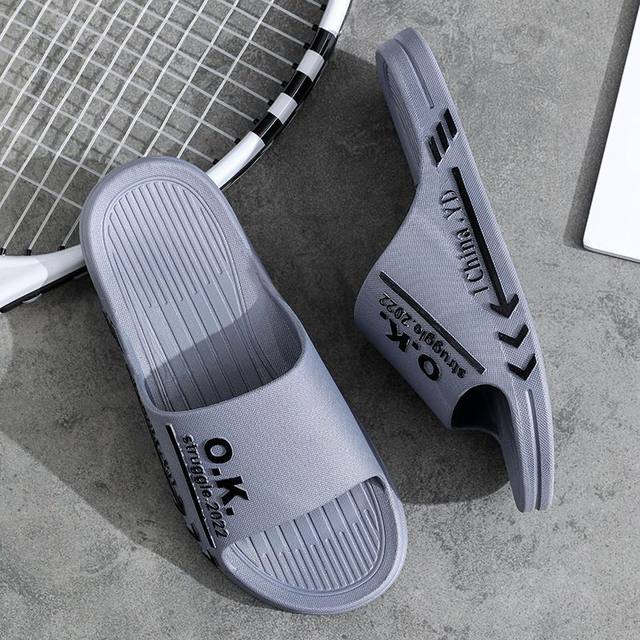 Sports slippers for men, trendy summer thick-soled home bathing non ...