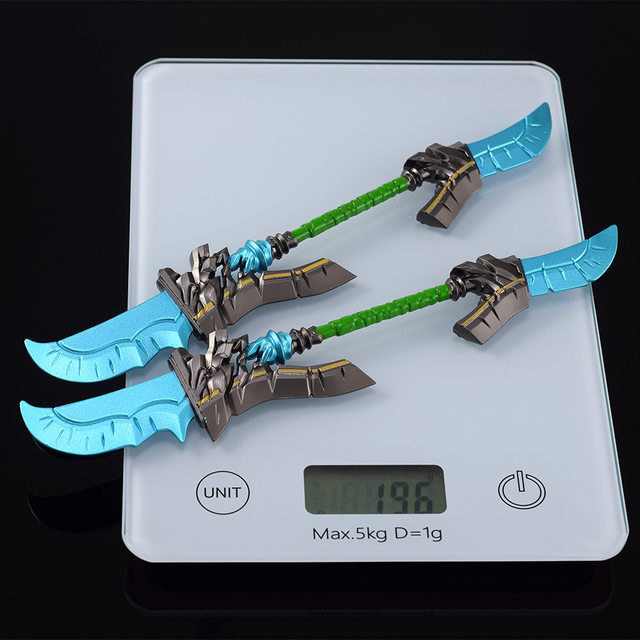22cm Warcraft game peripheral all-metal weapon model Yunge sword blade halberd zinc alloy ...