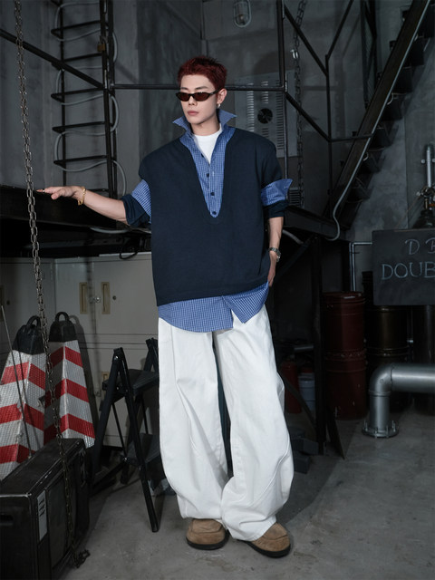 DBW Doublewin original fake two-piece knitted shirt v-neck loose contrast stitching sweater ...