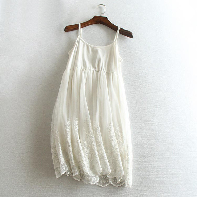 Skirt girl spring and summer dress in the long embroidery lace inner ...