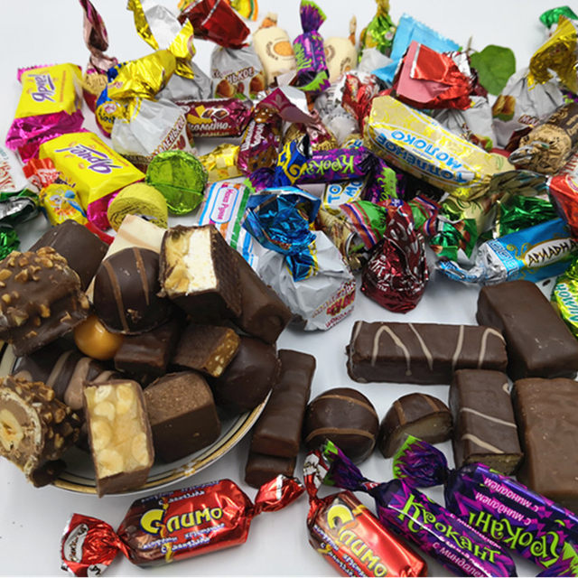 Russian imported mixed bulk milk chocolate wafer candy 2Jin [Jin equals ...