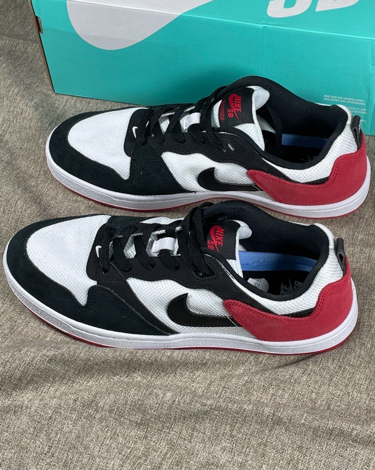 NikeSBAlleyoop Nike Simple Version DUNK Retro Black and Red Casual ...