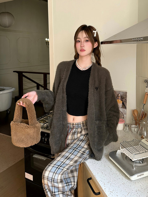 Pufouy lazy style V-neck sweater cardigan pure style mink hair button ...