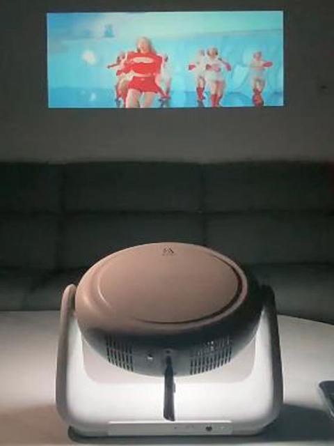 Projector small dormitory student home bedroom can be connected to the ...