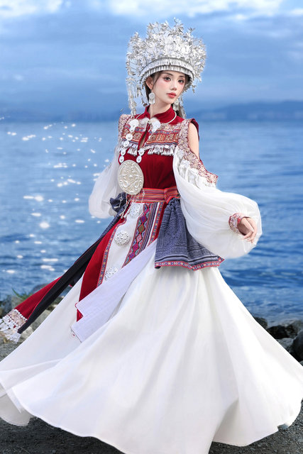 Miao costume Tujia ethnic minority travel photography Miaojiang girl ...