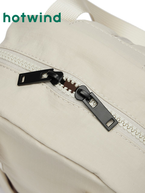 Hot-wind backpack 2025 spring new women's nylon backpack sports outdoor ...