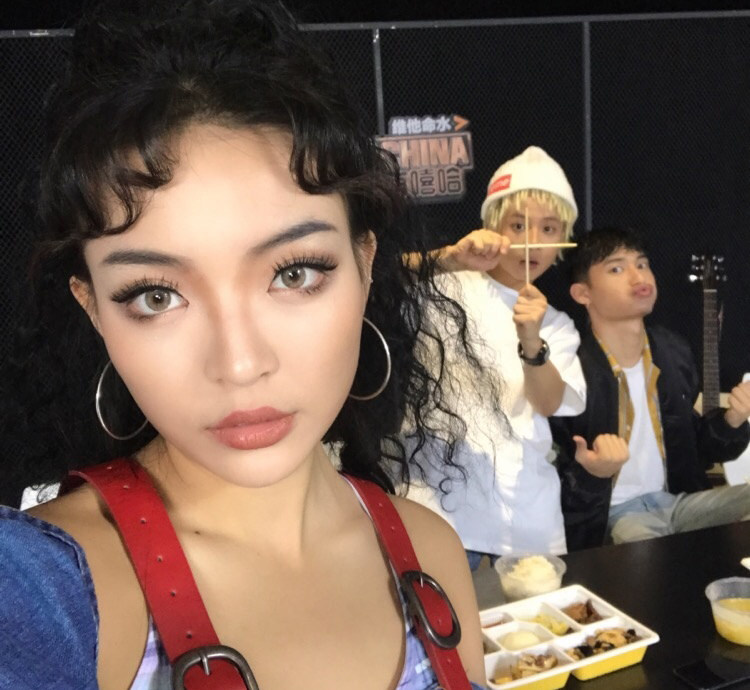 vava照片泳装-千图网