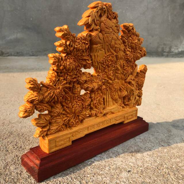 Cliff cypress boxwood carving peony flowers peacock husband and wife ...