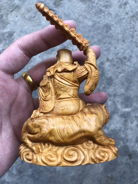 Cliff cypress wood carving black tiger Xuantan Marshal Zhao Gongming ...