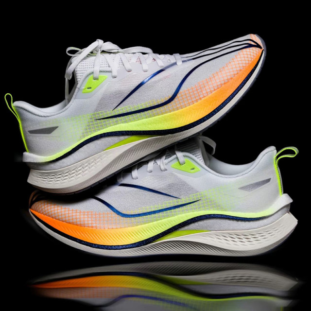 Li Ning LINING Chitu 7Pro standard white wear-resistant racing shock ...