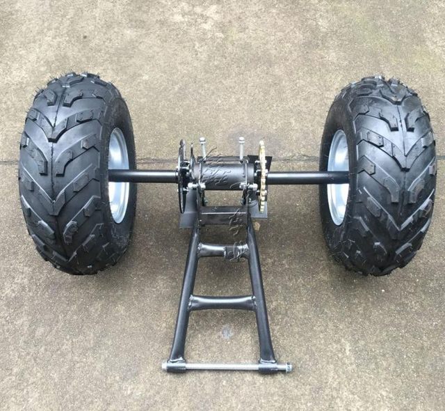 Two-wheeled modified three-wheeled motorcycle rear axle and rear axle ...
