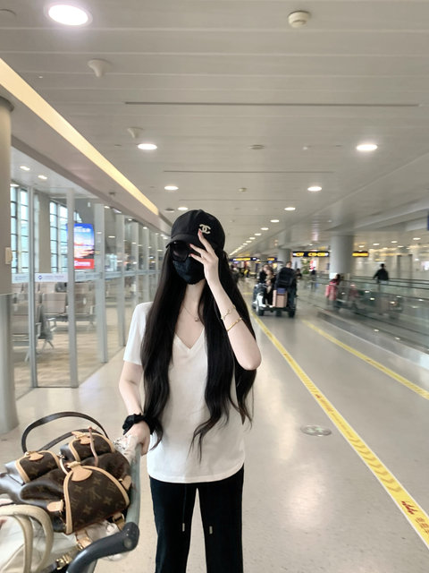 POETWONG must enter! 365 days love to wear self -reserved loose and ...