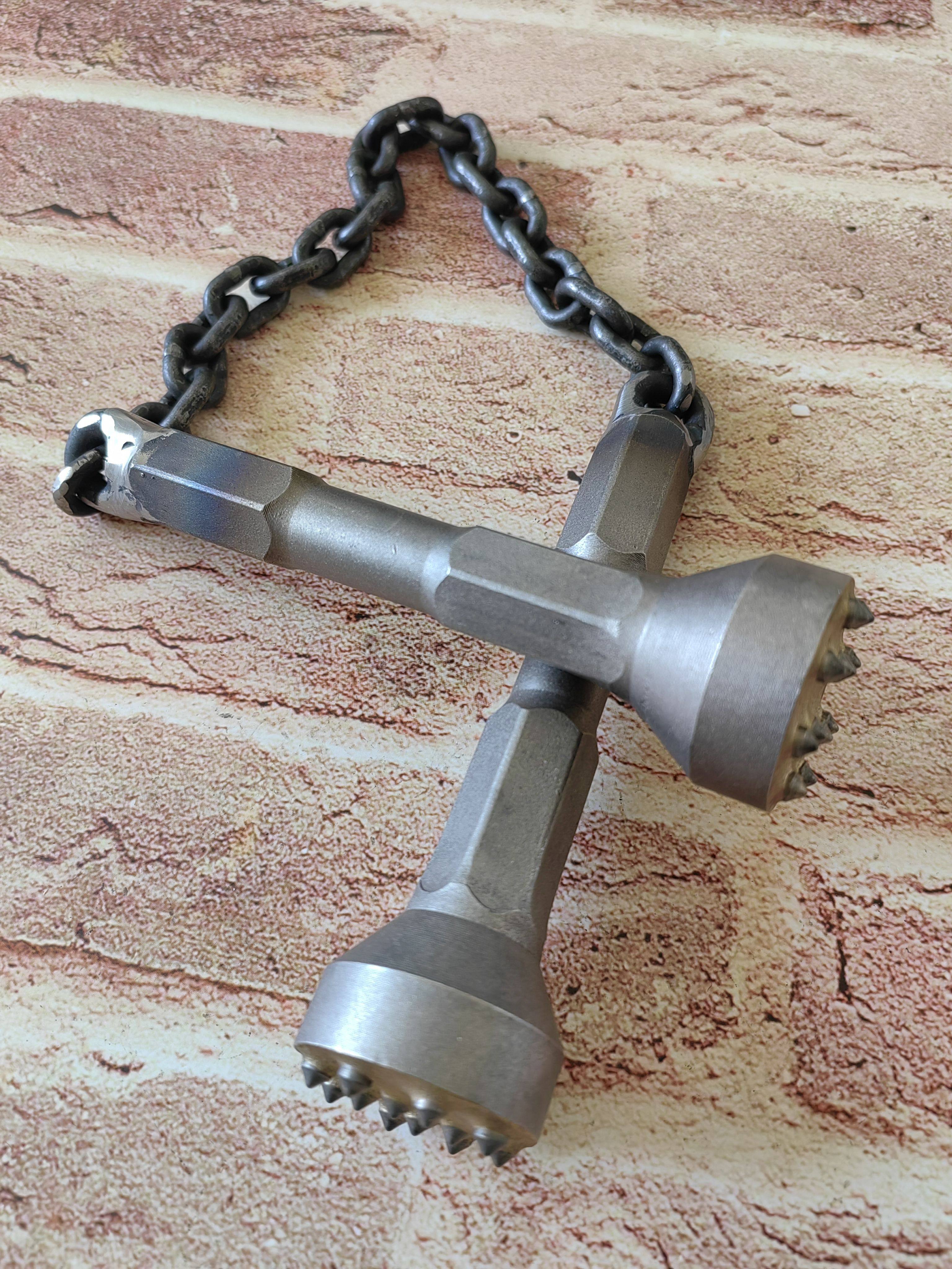 Handmade actual combat spring steel double -cut sticks, star hammer ...