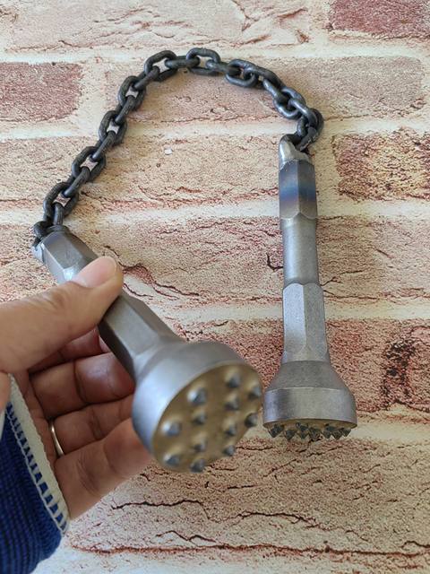 Handmade actual combat spring steel double -cut sticks, star hammer ...