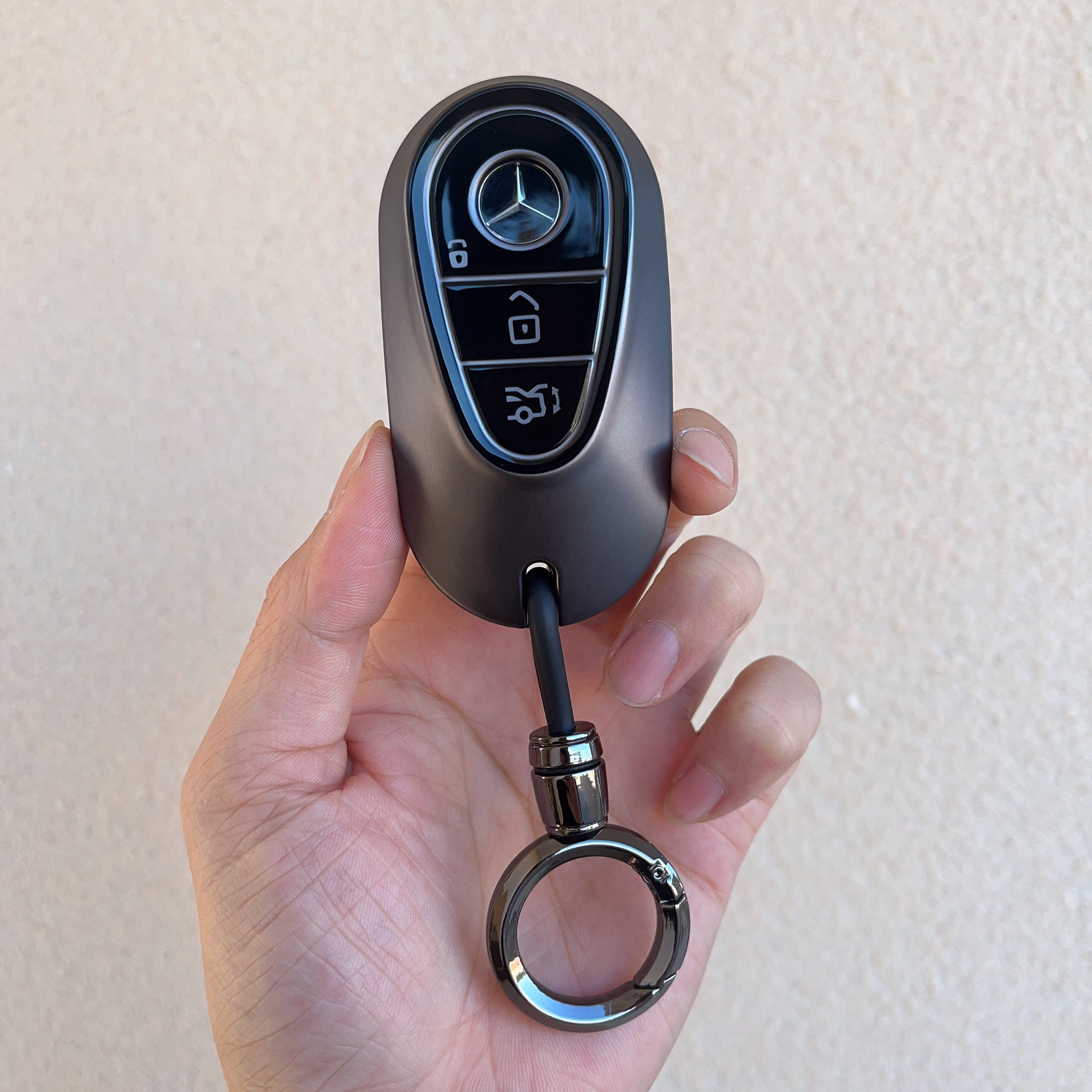 Suitable for 24 Mercedes-Benz E300L key covers E-class new GLC300L/C ...