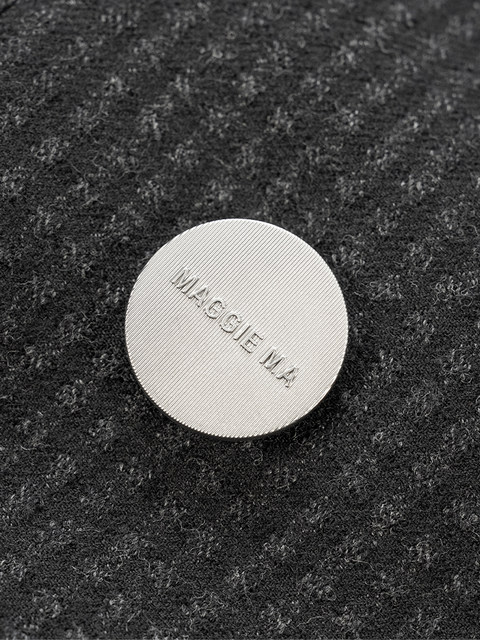 Maggie MA designer classic wild tempera