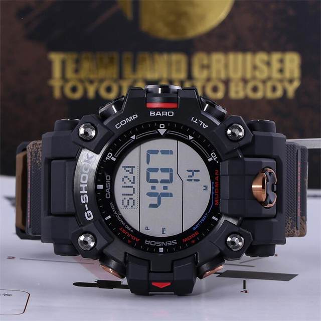 Casio second generation clay figure GSHOCK Toyota joint solar wave ...
