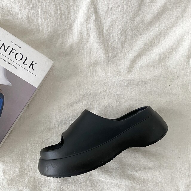 Uncle Xi black thick-soled high-rise slippers for women wearing 2025 ...