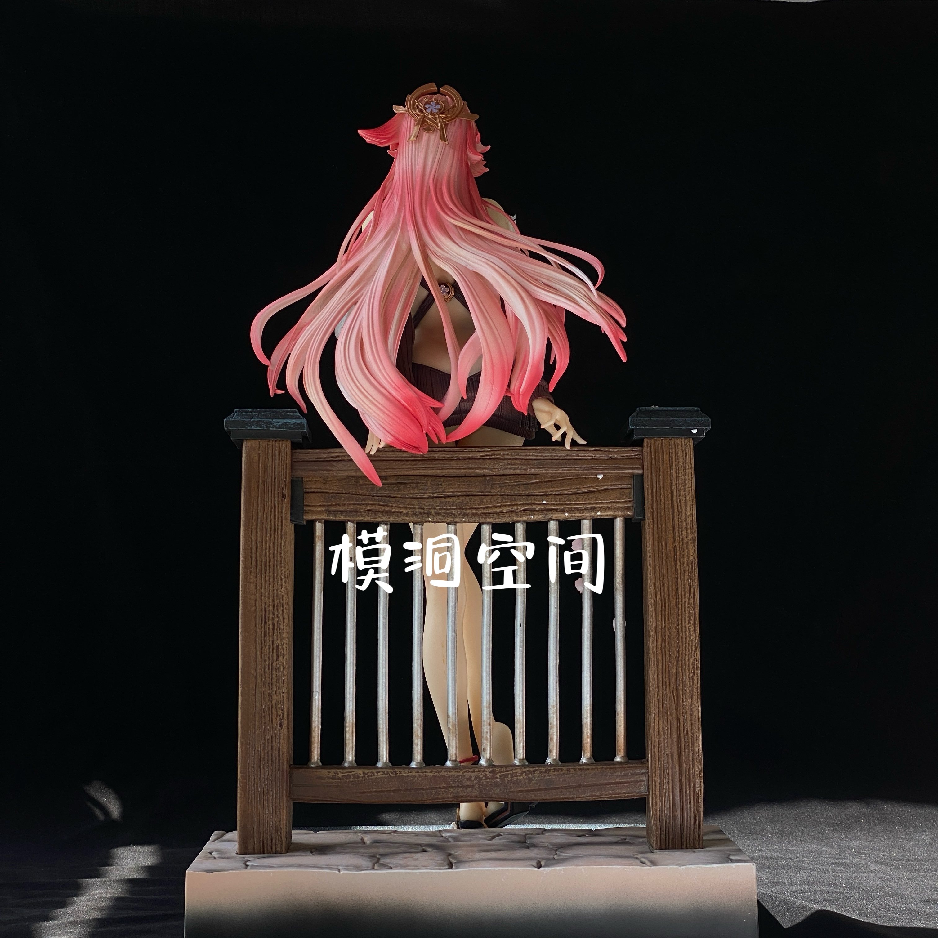 High -quality version of the large standing posture, the second ...