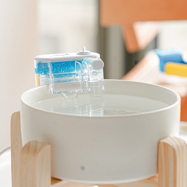 Let cats fall in love with drinking water~~Pet water bowl, flowing ...