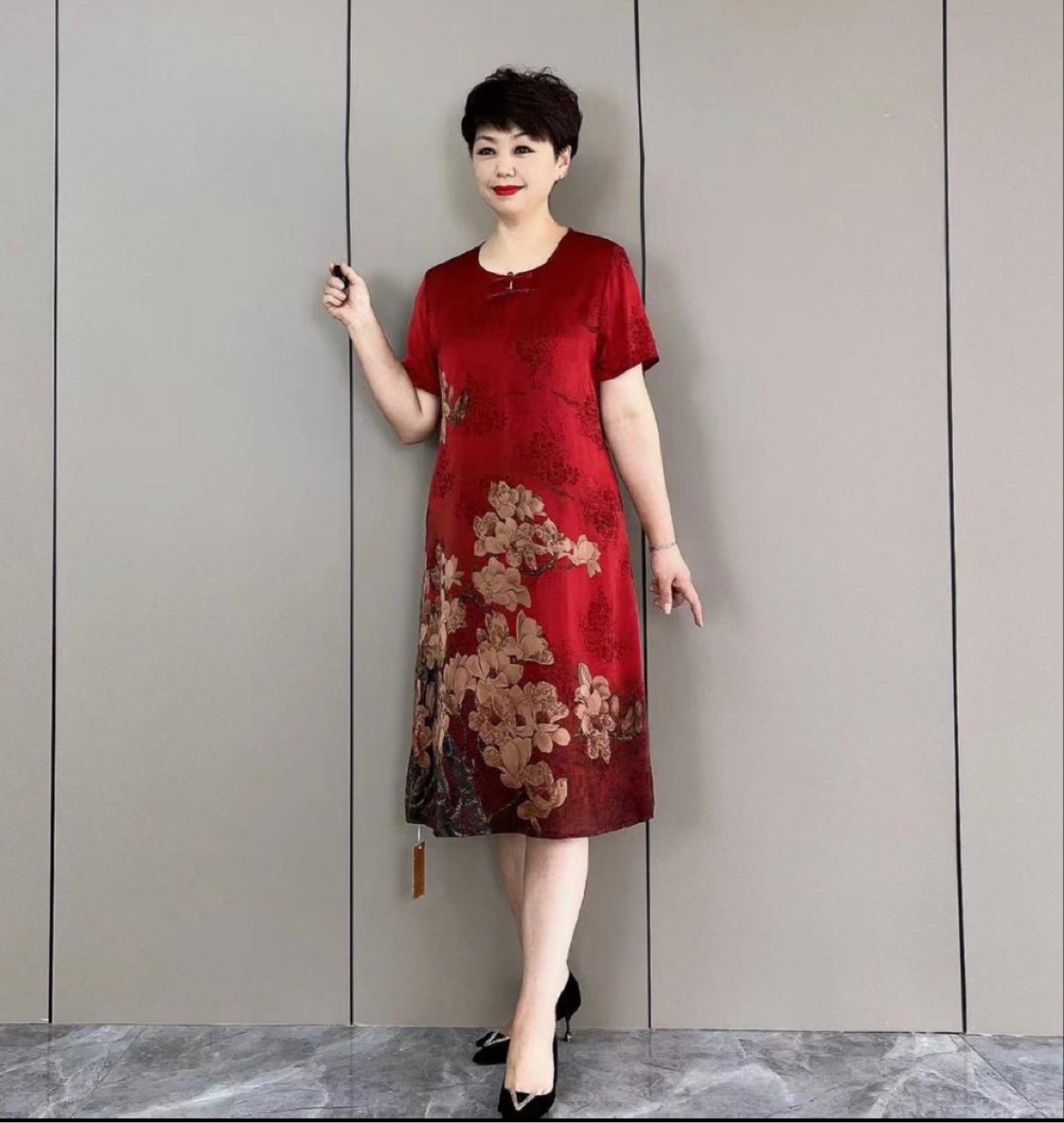 Summer short-sleeved heavyweight silk mid-length dress with temperament ...