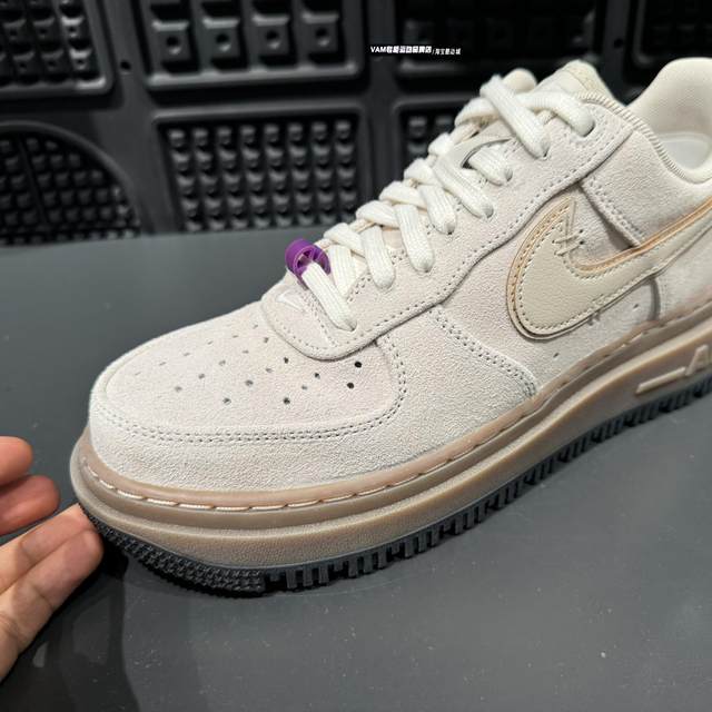 Nike Air Force No. 1 men's shoes Air Force 1 Luxe AF1 thick bottom low ...