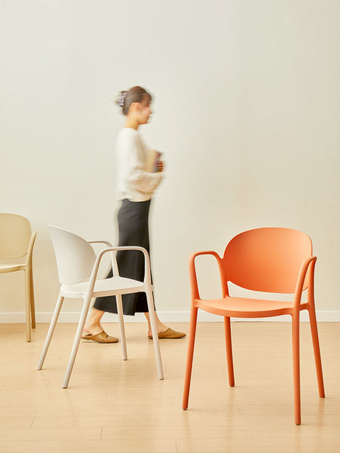 Modern dining chairs Simple home dining table Plastic chairs Small ...
