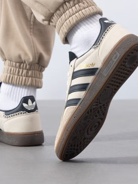 adidas Adidas Clover Men and Women HANDBALL Sports and Casual Shoes IE3698