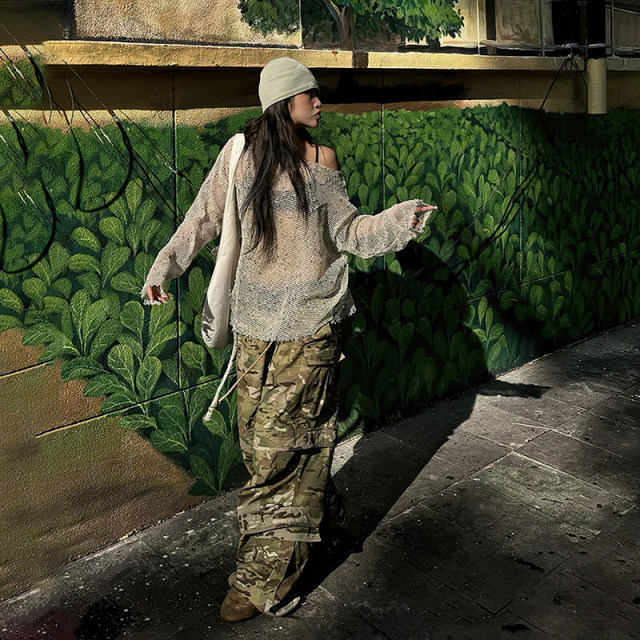 KLIOU lazy and relaxed retro slope collar off-shoulder hollow sweater T ...