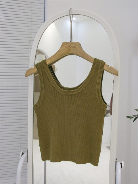 Sleeveless knitted camisole women's suit inside 2022 new autumn U-neck ...