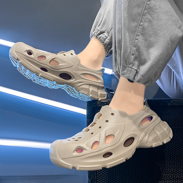 High-end wading shoes for men, non-slip waterproof clogs, casual ...