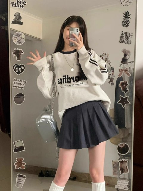 American retro three-bar round neck sweatshirt for women in spring and ...