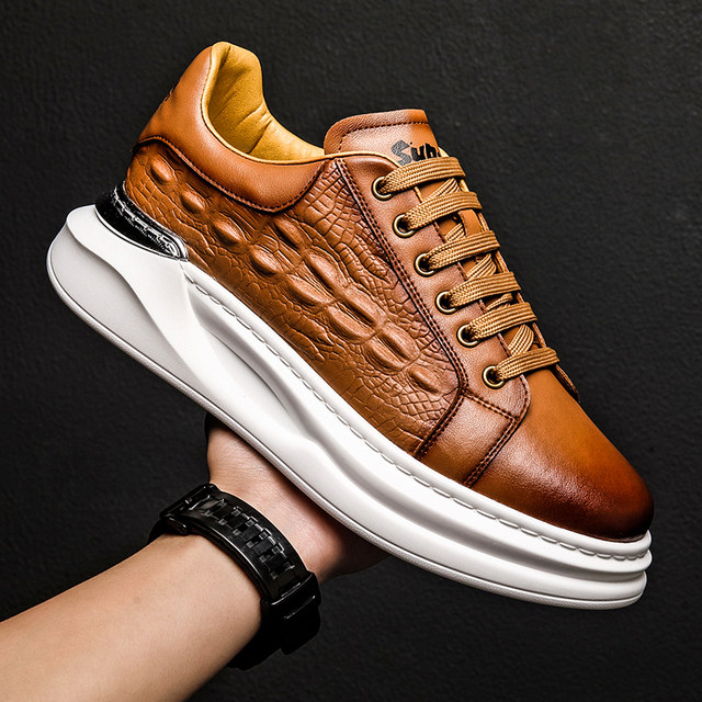 Extra large men's shoes 45 Autumn sneakers 46 Genuine leather 47 Casual ...