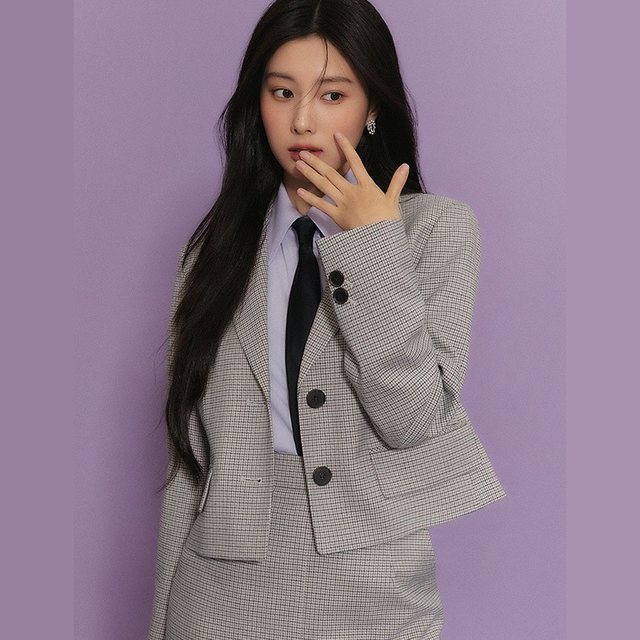 50 % off 23SS Jiang Huiyuan Two buckle suits 3 color into RMJKD12R14