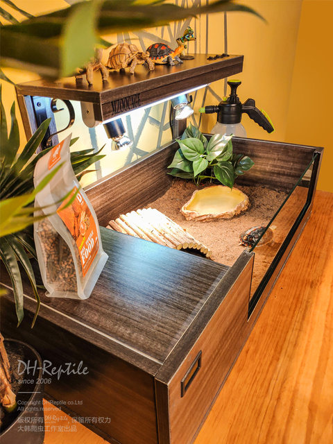 MDF yellow edge semi-aquatic turtle breeding box pet tortoise box open ...