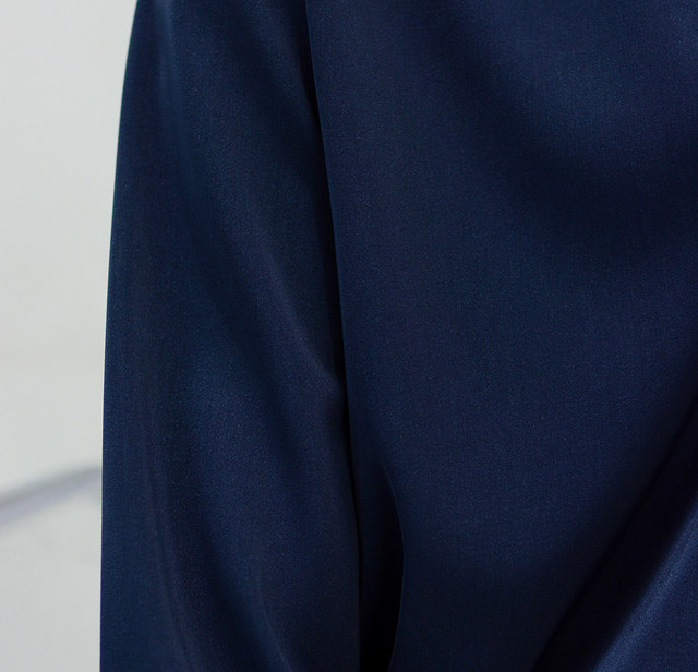 TRR treasure style close your eyes, sapphire blue slightly loose shirt ...