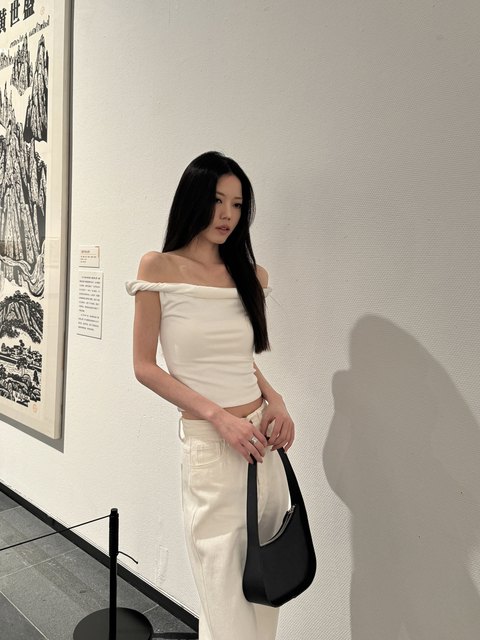 Narciso new summer private clothing design niche one-line collar ...