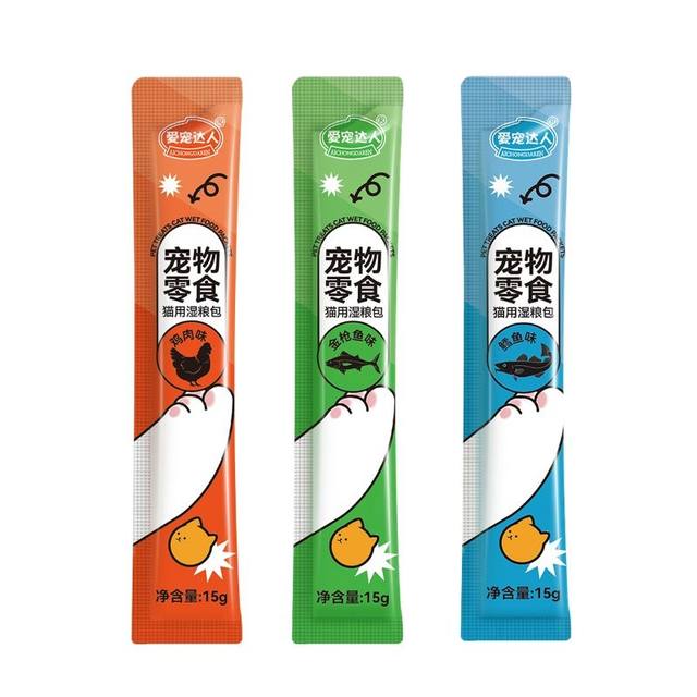 Cat snacks 100 pieces in a box to supplement nutrition into kittens ...