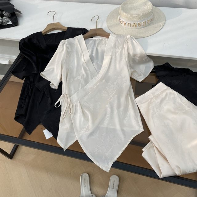 Two-piece spring new fashionable high-end top high-waisted slim skirt C#21
