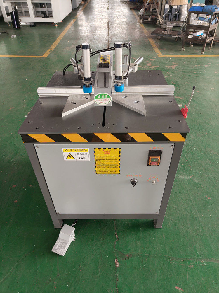 Wanbang 45/90 Degree Aluminum Profile Cutting Machine - 305mm Blade