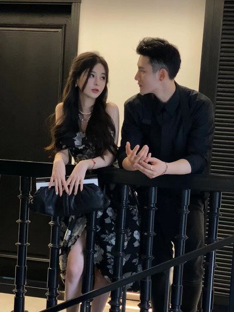 Xu Lin mini rose printed black suspender dress summer women's new style ...