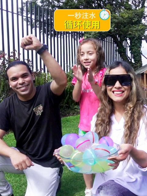 Reused use of water balloons to play water battle artifact children ...