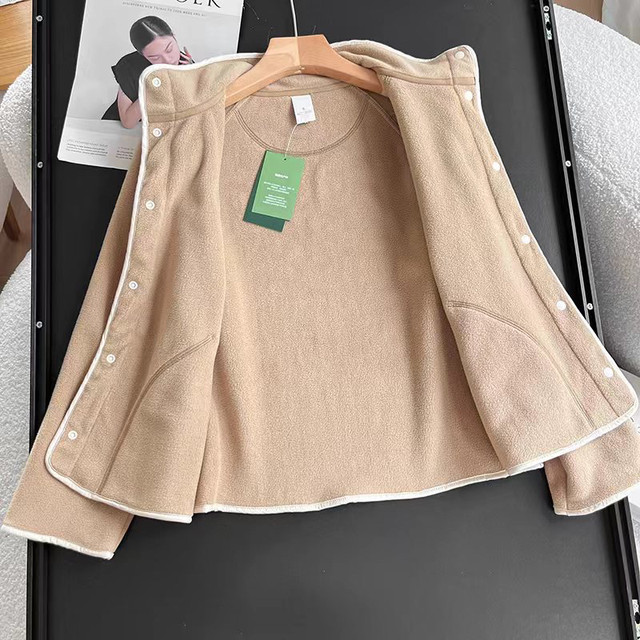 Keep warm and inside! The same autumn and winter lush women's clothing ...