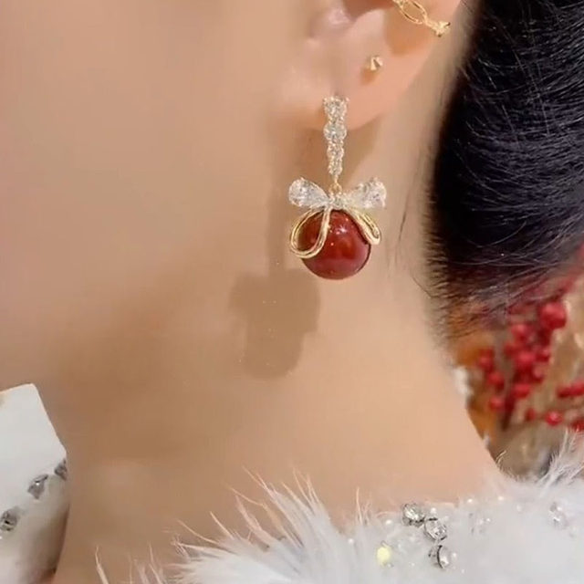 Red pearl earrings silver needle velvet bowl earpiece earrings autumn ...