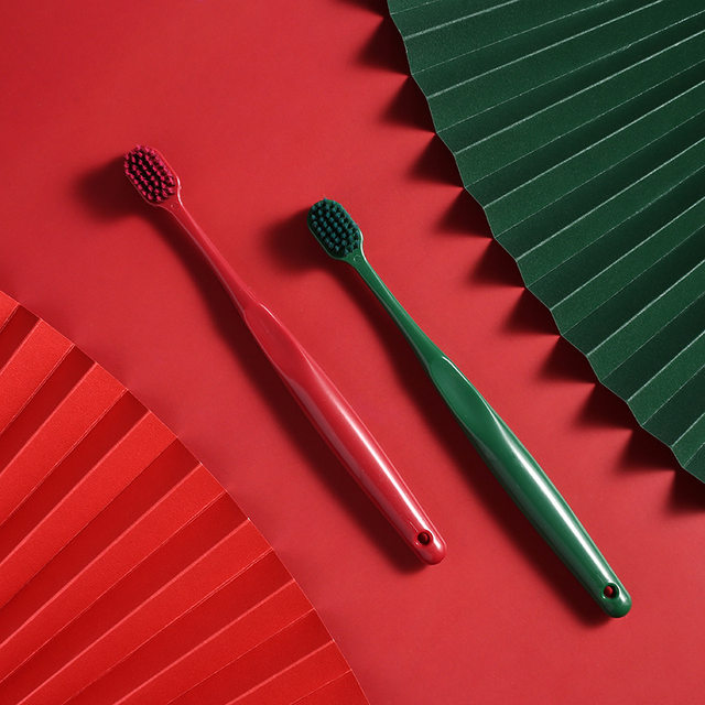 Wide-head toothbrush with soft bristles for adult Japanese men and ...